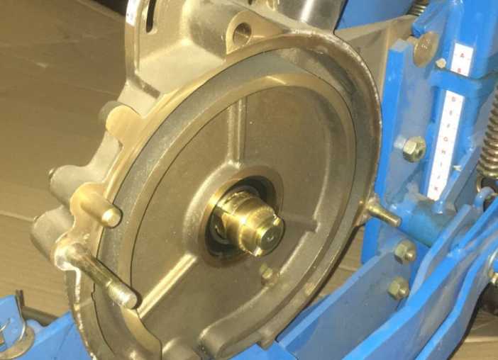 Seeding section of the Monosem vegetable seeder buy in Ukraine at a ...